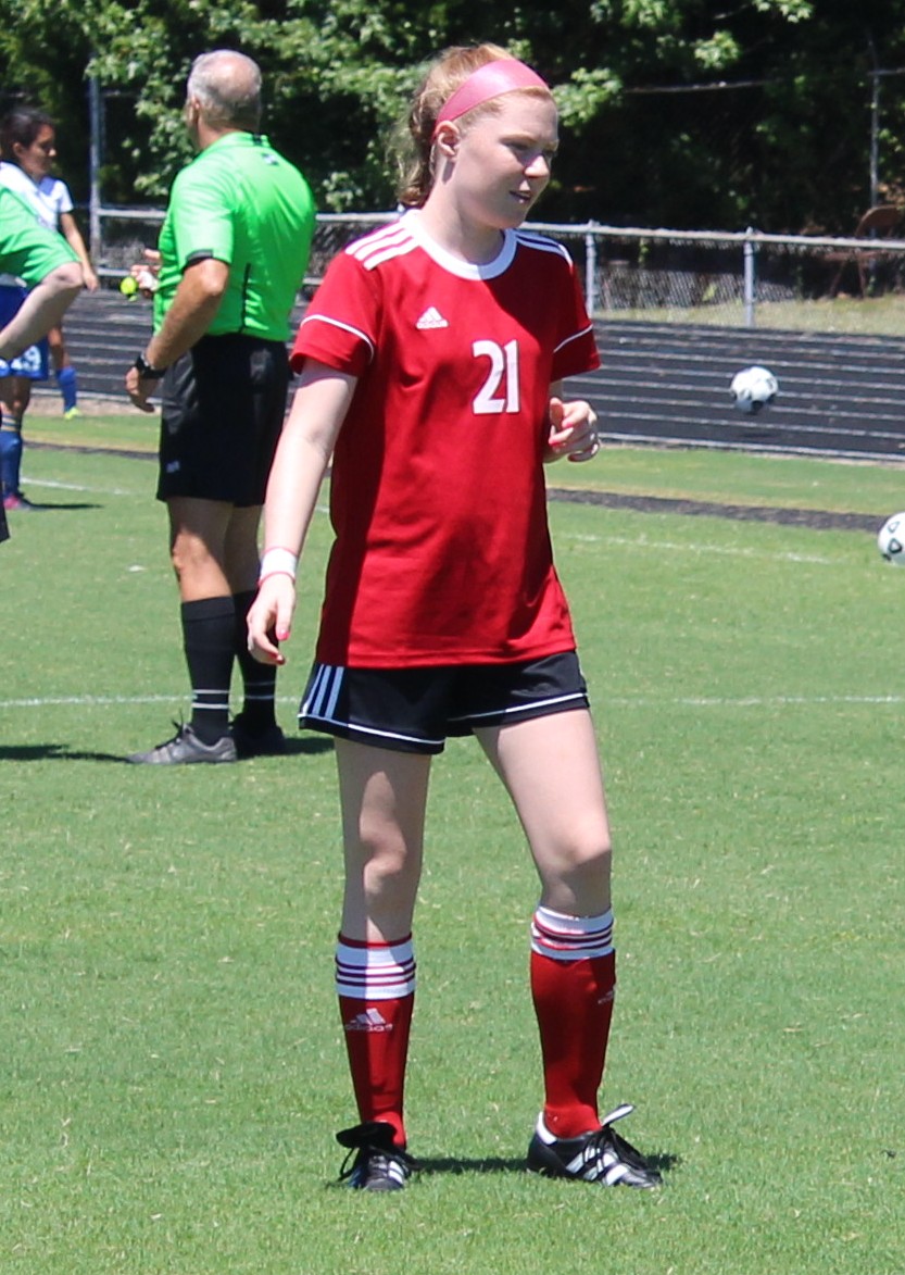 CHS Soccer Fights to a Draw with Columbia – Thunder Radio