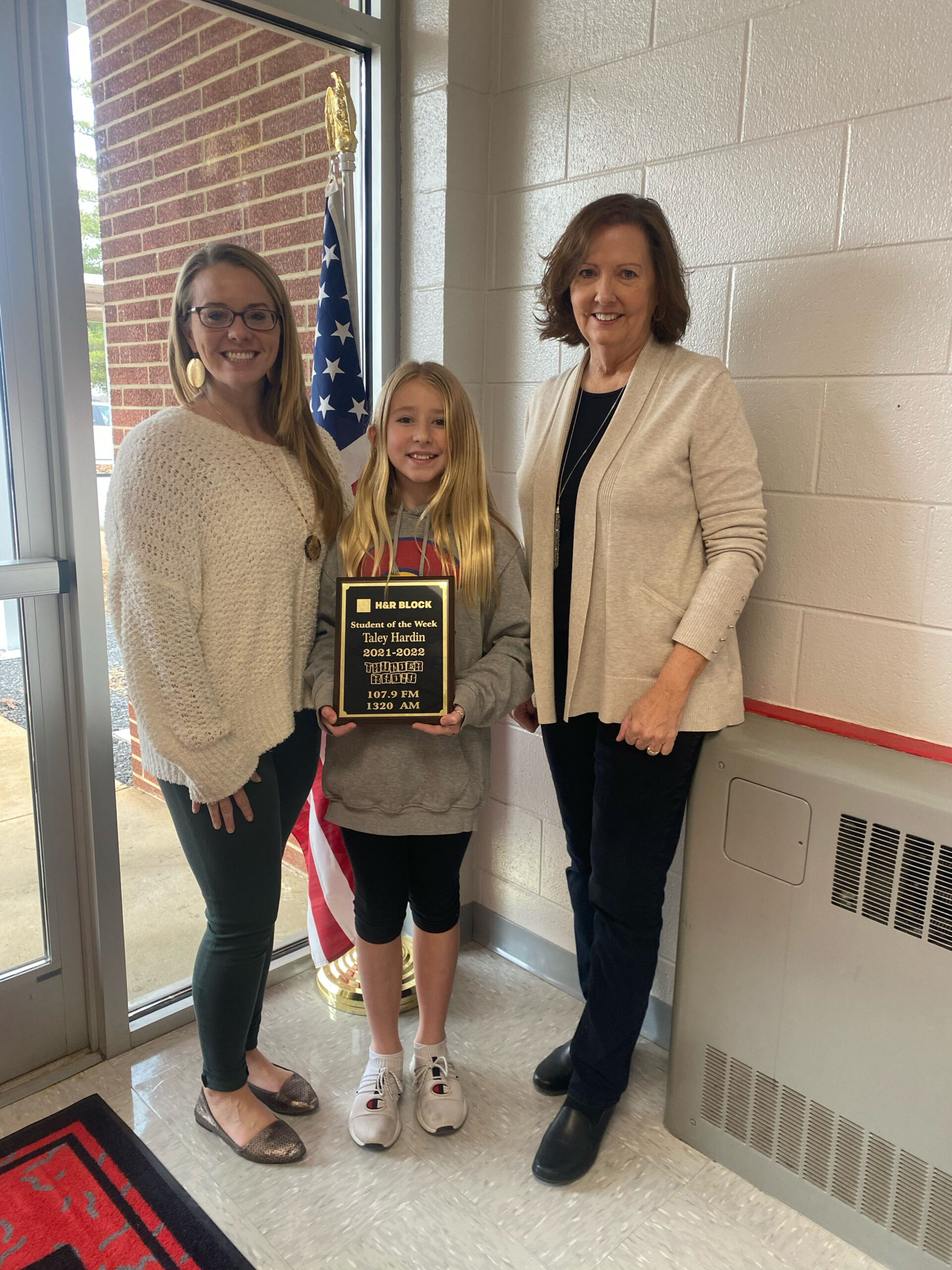 H&R BLOCK STUDENT OF THE WEEK – Taley Hardin – Thunder Radio